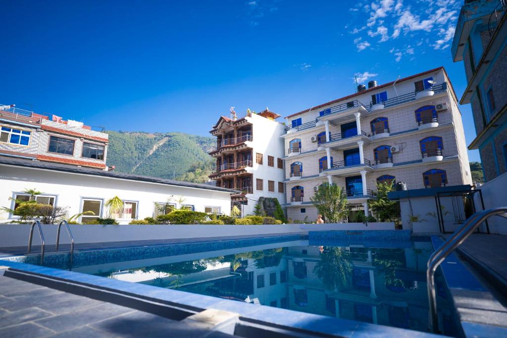 Royal Kushma Resort - ROAMWINGS.COM